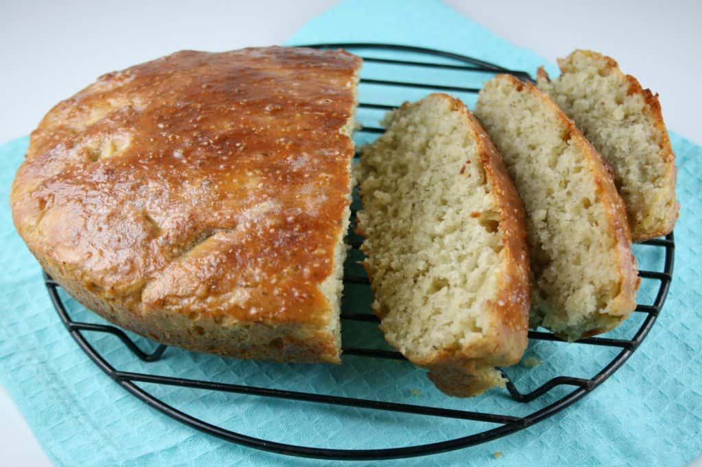 Dilly Casserole Bread - Mom Loves Baking