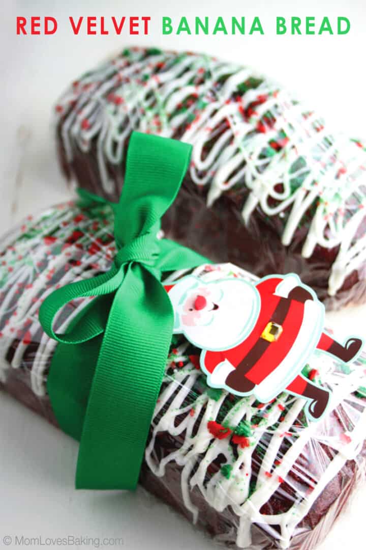 Red Velvet Banana Bread - Mom Loves Baking