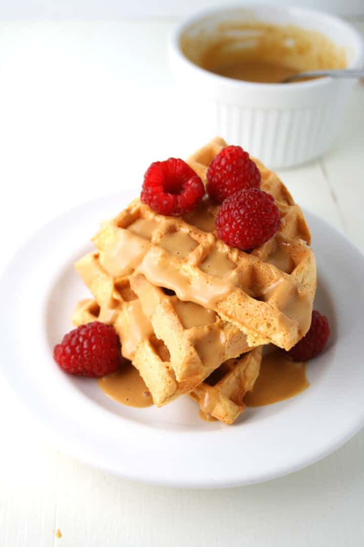 Low Carb Peanut Butter & Berry Waffles - Mom Loves Baking