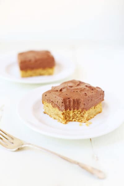 Peanut Butter Buckeye Bars - Mom Loves Baking