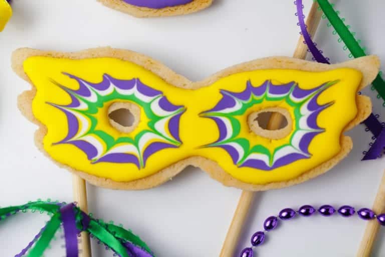 Mardis Gras Mask Sugar Cookies - Mom Loves Baking