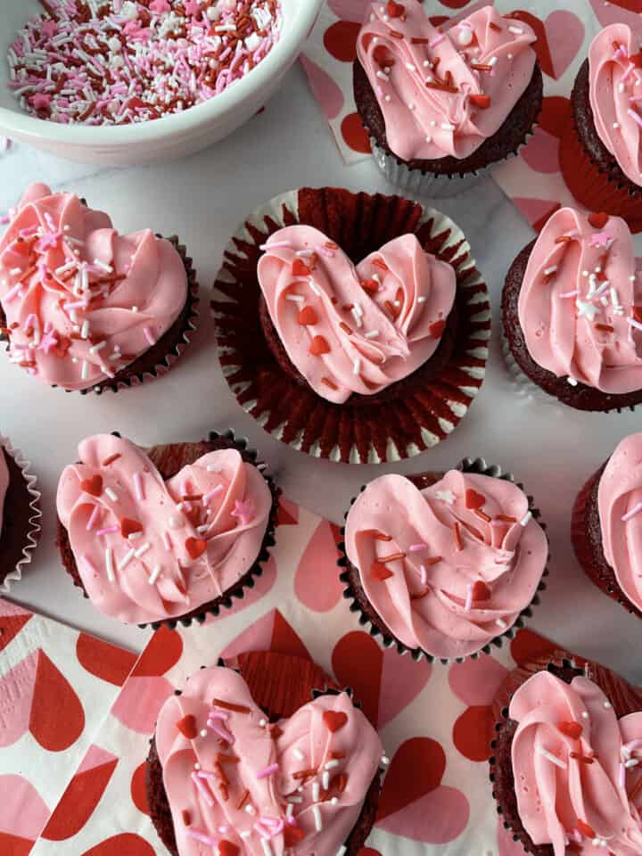Heart Shaped Valentine's Day Cupcakes - Mom Loves Baking