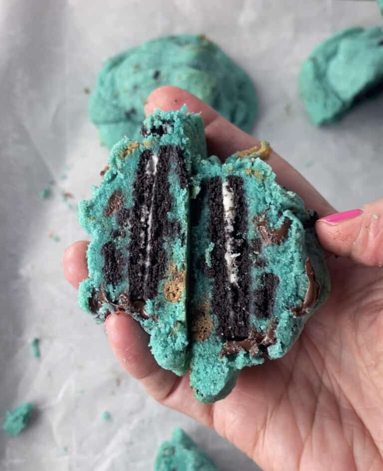 Easy Homemade Cookie Monster Cookies Recipe TikTok - Mom Loves Baking
