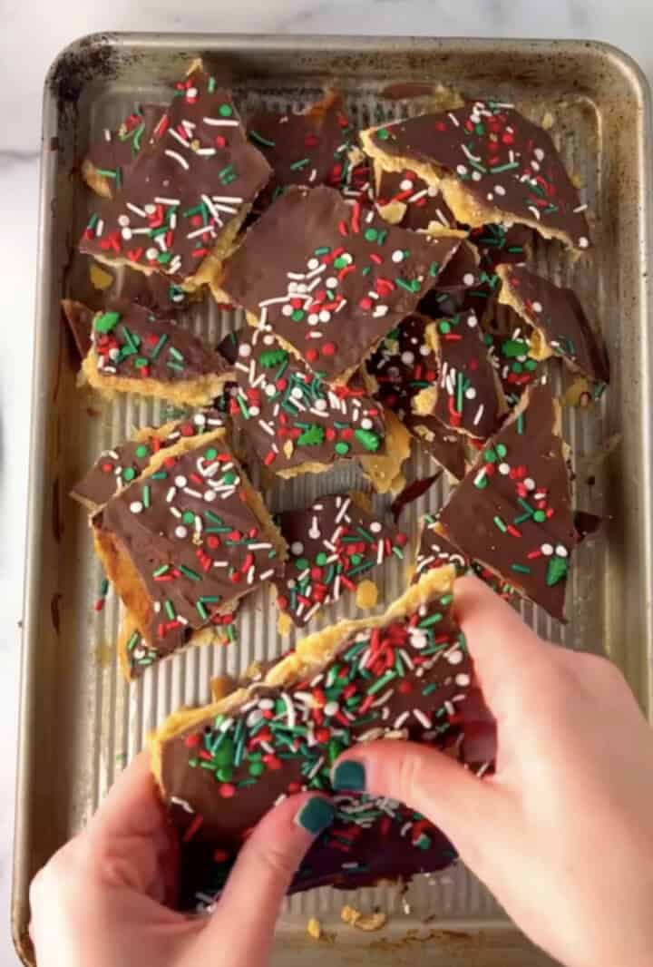 Easy Cracker Toffee Cookie Recipe (Christmas Crack) - Mom Loves Baking