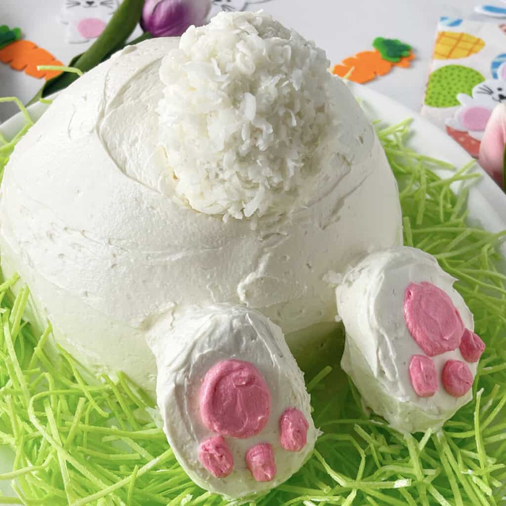 Easy Bunny Butt Cake with Strawberry Fruit Filling - Mom Loves Baking