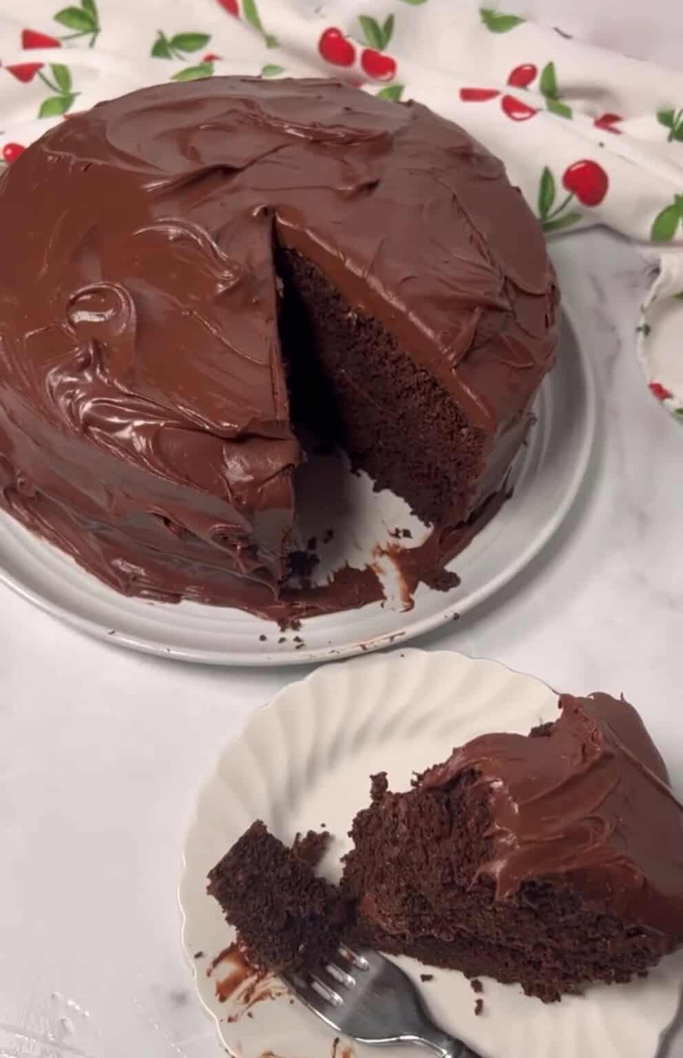 Nana's Gluten Free Chocolate Birthday Cake Recipe - Mom Loves Baking