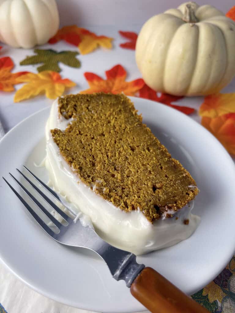 3-Ingredient Pumpkin Bread with Cream Cheese Frosting - Mom Loves Baking